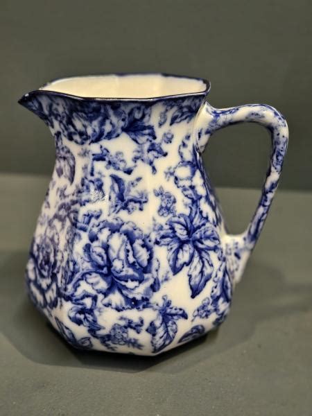 Set Of 3 Victorian Losol Ware Jugs Sturmans Antiques