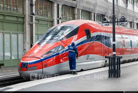 Hitachi Rail Italy Bombardier Etr1000 400 815 7 Operated By