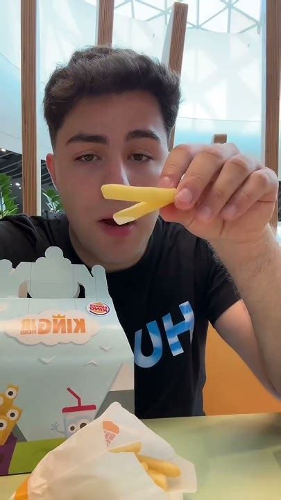 Burger King Vs Mc Meniu De Copii Youtube