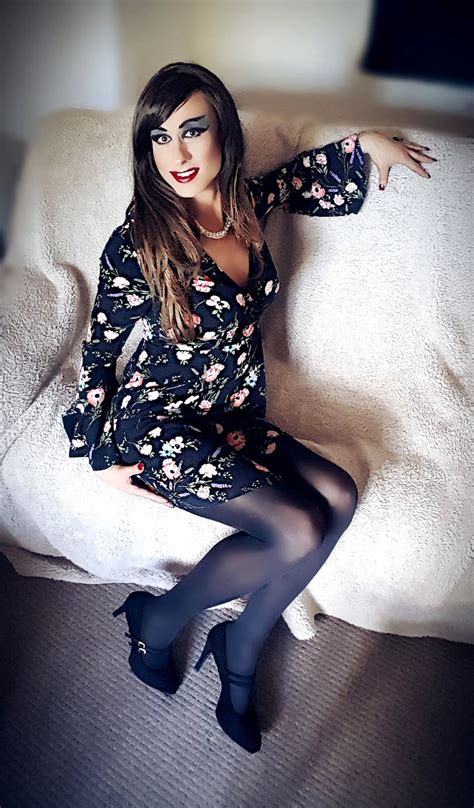 We Love Sarah Wales On Tumblr