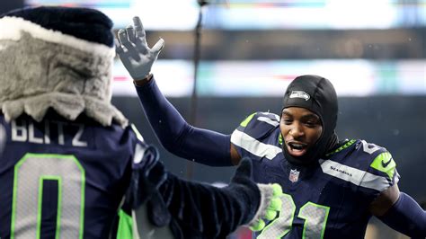 All 22 Video Shows Taunting Penalty Devon Witherspoon Committed On Coby Bryant Touchdown