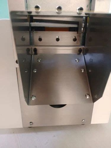 Semi Automatic 220 V Automatic Sleeve Cutting Machine For Industrial 100 Kg Per Hour At Rs