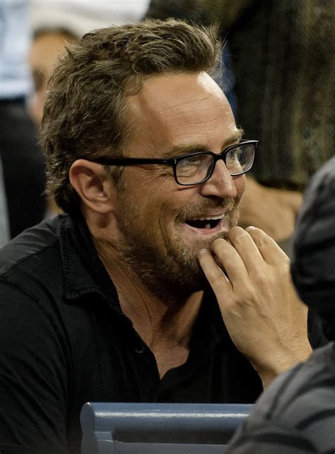 Mrazivá Posledná Foto Ktorú Mathew Perry † 54 Zdieľal Pred Smrťou