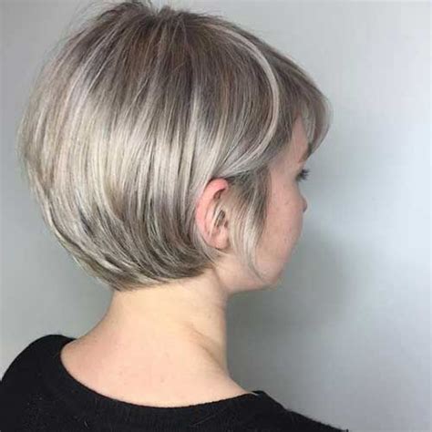 De Couleur Grise Short Hair Cuts Hair Cuts Bob Hairstyles For Round