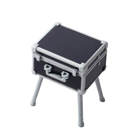 Skindy Mini Makeup Box Smooth Surface With Four Legs And Handle High Fidelity Dollhouse