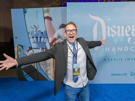 The Rules Disney Youtubers Follow To Respect Guests And Families