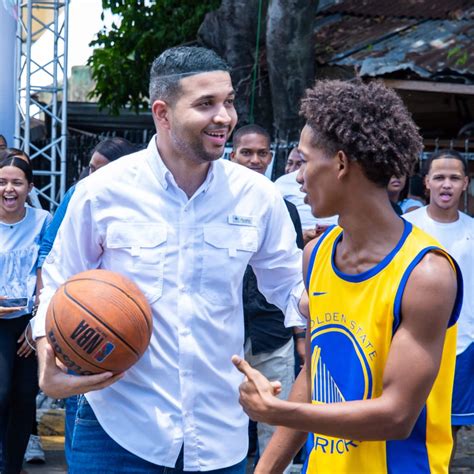 Juventud Con B De Barrio Ministerio De La Juventud