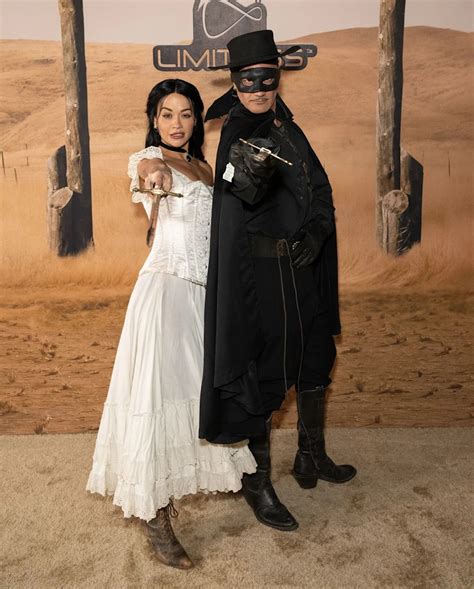 Brb Copying All These Iconic Celebrity Couples Costumes For Halloween