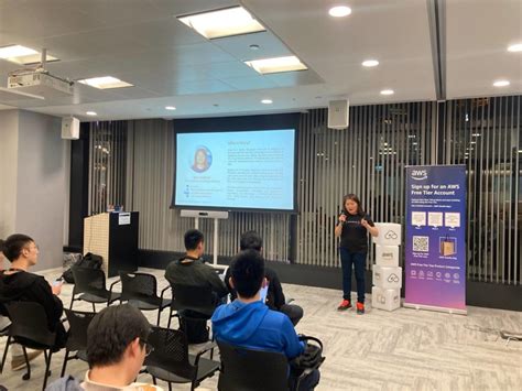 Open Source Hong Kong 72 Hello Apache Pulsar And Aws Analytics Ecosystem Open Source Hong Kong
