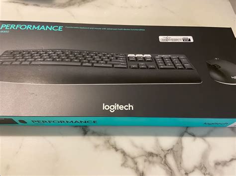Logitech Combo Mk850 K850 Keyboard And M720 Mouse Computers And Tech Parts And Accessories