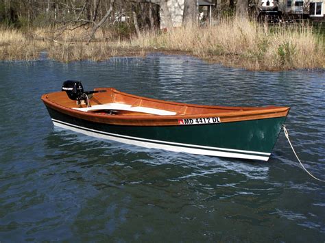 Chesapeake Light Craft Introduces New Utility Skiff Us Harbors