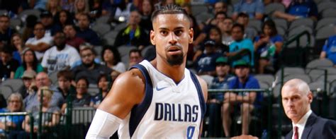 Sportsblog All Things Mavs Who Is Gian Clavell