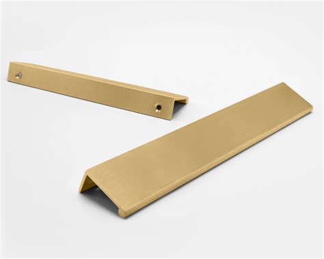 Edge Aluminum Tab Pull Concept Hardware