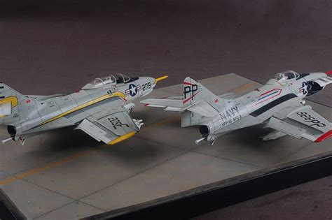 F9f 8 And F9f 8p Cougar By Kitty Hawk Models