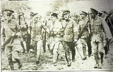 거사 3일전의 윤봉길 의사 사진과 3일후 아사히 신문 보도사진 오마이포토