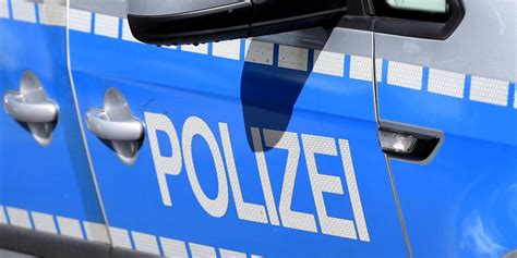 Bündnis Gegen Rechts Sprecher Bekommt Schweinekopf Per Post