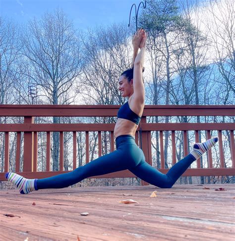 Yoga With Brooke Arms And Abs Compression Focused Workout Starting