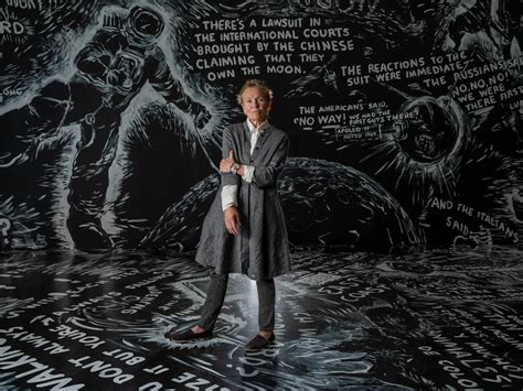 Laurie Anderson Una Artista Pionera En Lart Multimedia I La Realitat