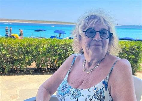 Anna Moroni Lascia Tutti E Se Ne Va Momenti Di Tristezza Infinita Per La Cuoca