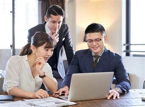 No Code Vs Low Code Clm Workflows For Global Banks 2026