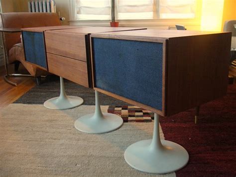 Klh Model Twenty Plus Turntable And Speakers The Mid Century Modernist