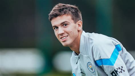 Perrone Joins Ud Las Palmas On Loan