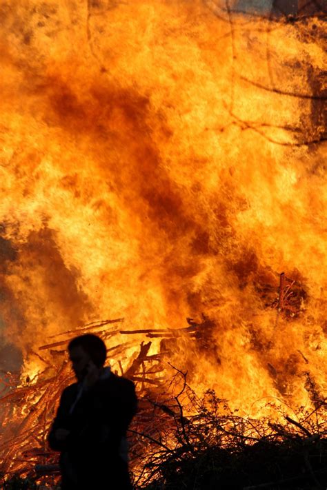 Skatos Tādas Lielas Liesmas Detaļas Par Lielo Ugunsgrēku Dobelē Nra Lv