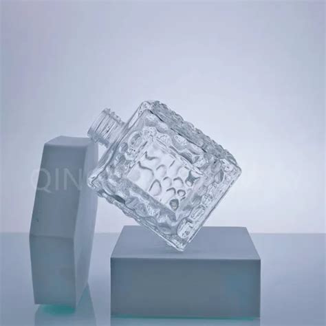 Wholesale 250ml Customized Square Luxury Empty Spray Diffuser And