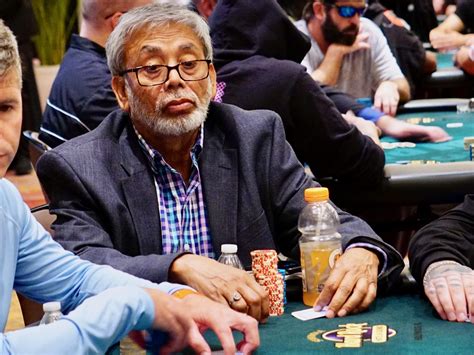 Event 1 Mohammed Kabir Leads The Field At The Dinner Break With 4 86 Million Seminole Hard