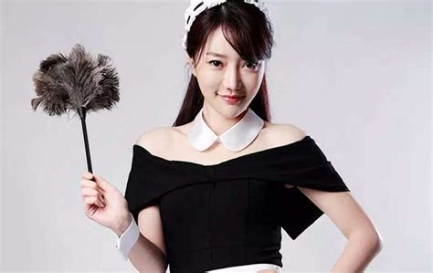 主持人刘欣然好女人人设是真的吗？深扒刘欣然个人资料家庭背景