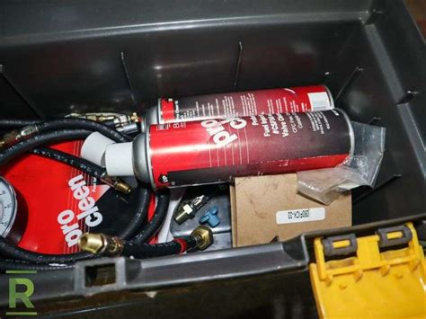 Pro Clean Fuel Injection Cleaning System And 6 Bench Vise Roller