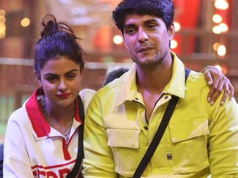 Priyanka Got Angry With Ankit In The Task Salman Khan Gave This Advice