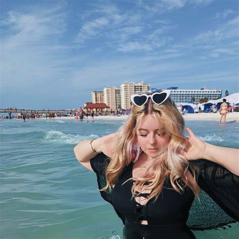 Azzy ☆ Azzy Star • Instagram Photos And Videos