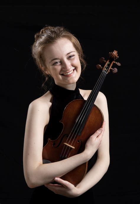 Noa Wildschut Stretton Contemporary