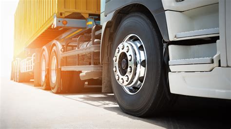 Whats The Difference Between A Jake Brake And Retarder In Semi Trucks