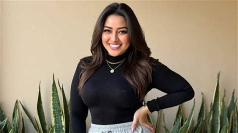 بلاغ عاجل للنائب العام ضد رحمة محسن بتهمة نشر محتوى غير أخلاقي