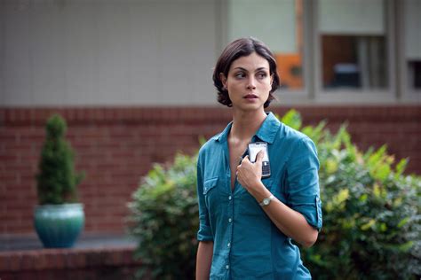Morena Baccarin Homeland Season 2