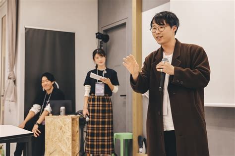 Kaeka4周年パーティーを開催しました。受講生や卒業生、kaekaメンバー総勢80名が集結！｜伝え方トレーニングサービス「kaeka」