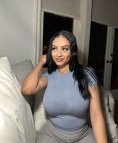 Berlyn Wayans Light Skin Girls Good Looking Women Amazing Women