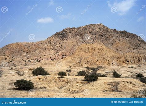 Tucume Peru Adobe Pyramids Built By The Lambayeque Sican Culture 800