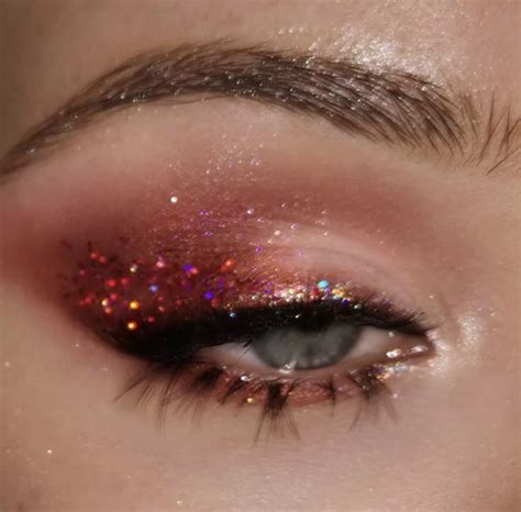 Red Glitter Trucco Degli Occhi Glitter Trucco Rosso Idee Per Il Trucco