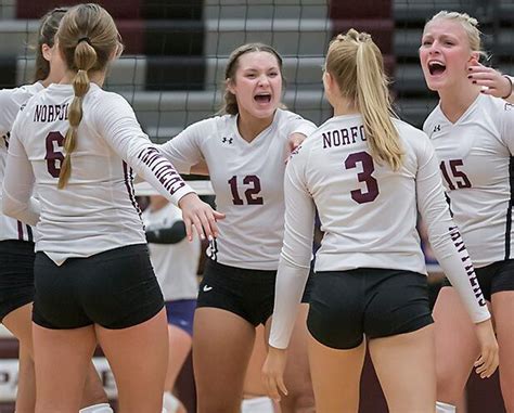 Volleyball Norfolk High Vs Grand Island High Photo Gallery Sports