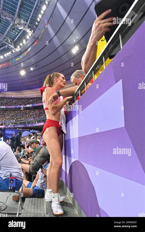 Saint Denis France 07th Aug 2024 Alysha Newman Of Team Canada After