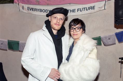 Backstage At Johannes Adele Newlyweds Odalisque Digital