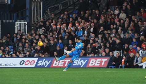 Mark Tyler Hatters Heritage A History Of Luton Town Fc