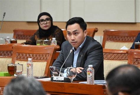 Politikus Pdip Stevano Kutuk Pembubaran Retreat Pelajar Kristen Aparat Harus Segera Bertindak
