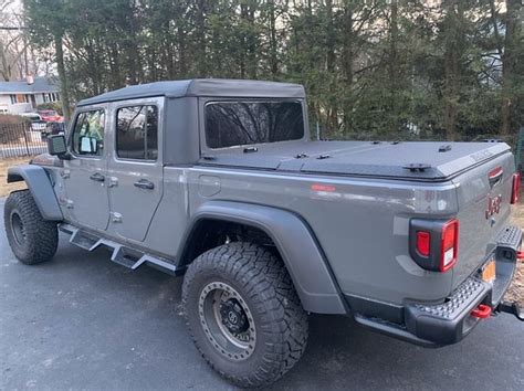 An Aluminum Truck Bed Cover On A Jeep Gladiator A Rugged B… Flickr