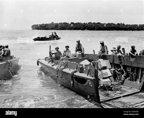 Us Forces Unload Supplies From Landing Barges On Bougainville Island