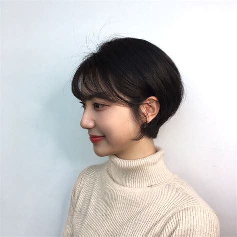 차홍룸 용산점 이하늘 🌿레이어드펌 빌드펌 보니펌 On Instagram “🌱차홍룸 용산점 이하늘🌱 숏컷 뱅 스타일 숏컷도 사랑스러워요 ️ 뒷볼륨이 부족하신