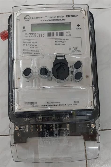 Landt Model Er300p 1a 3 Phase 4 Wire Trivector Meter For Industrial